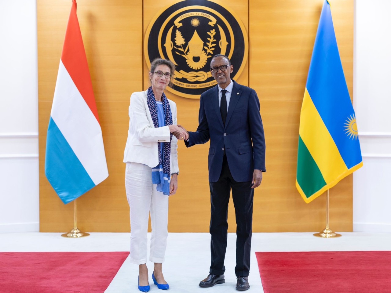 Ambassador Crauser presented her Credentials to H.E. the President ...